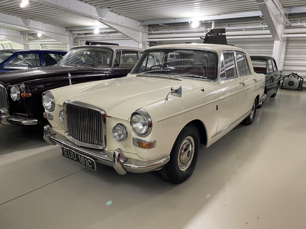 Online Collections - Details Page