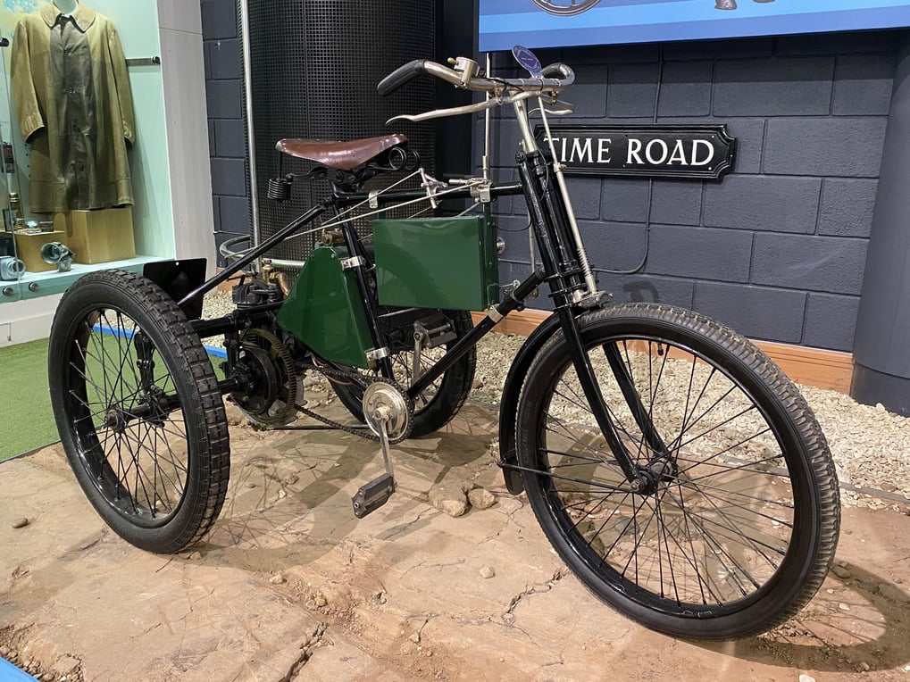 Online Collections - Details Page